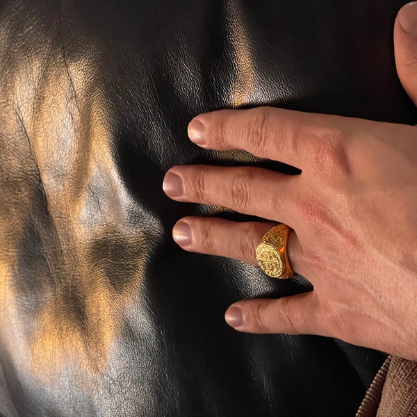 St Benedict Medal Signet of Exorcism Cross Ring Jewelry Mens Religious ...