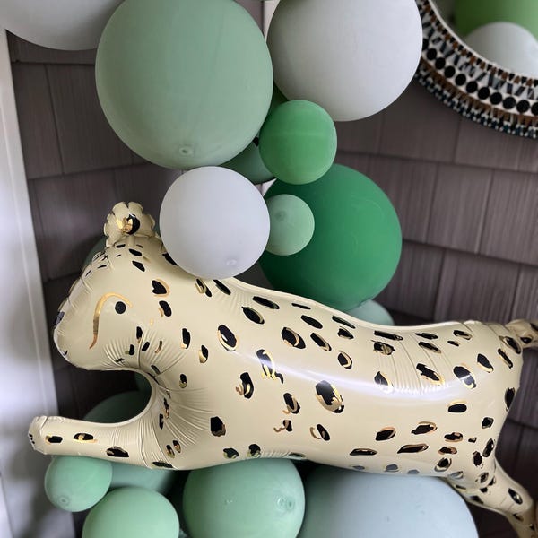 Vintage Race Car Centerpieces / Race Car Party / Vroom / Formula One ...