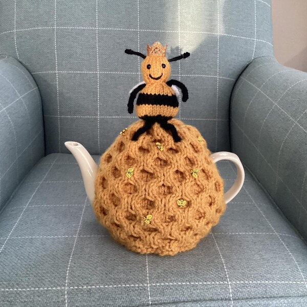 Queen Bee Tea Cosy Knitting Pattern. PDF Digital Download. Queen Bee ...