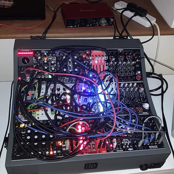 9U EURORACK CASE POWERED (or Not), 84 or 104 or 126 Hp, Patched ...