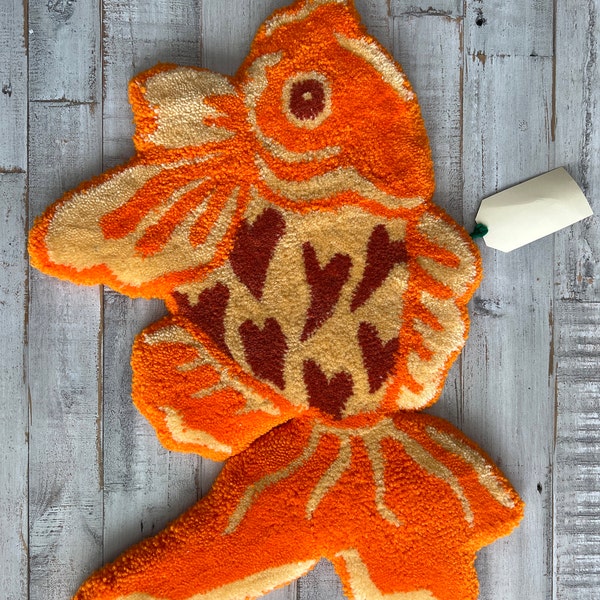 Thermal Footprint Tufted Rug, Rug Art, Punch Needle Pastel Rainbow Foot ...