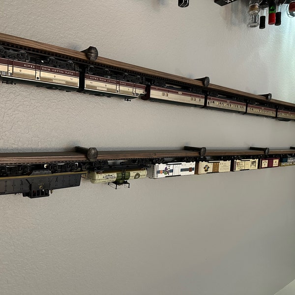 Train Shelving - O Scale Train Shelving - Train Display Shelving ...