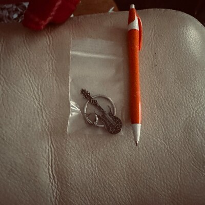 EYE CHART & GLASSES Keychain Personalized With Initial Charm ...