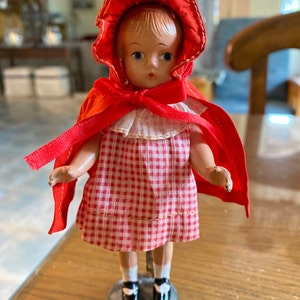 1919 Effanbee Mary Jane Doll on a German Kidelene Body With Composition ...