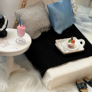 Dollhouse Display Cabinet, Dollhouse Candy Display Case, Dollhouse ...