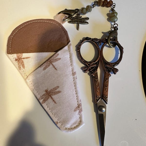 Squirrel Embroidery Scissors Cute Forest Animal Vintage Style Quilting ...