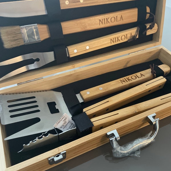 GRILL YOU MUST Custom Engraved Grilling Set in Bamboo Case ...