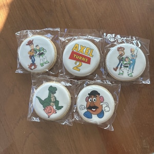 1 Dozen Movie Night Themed Decorated Cookies Reel Film Strip Popcorn ...