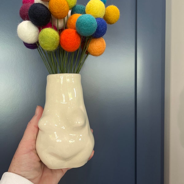 Felt Billy Balls - Billy Buttons - Craspida Flowers - Felt Flowers ...