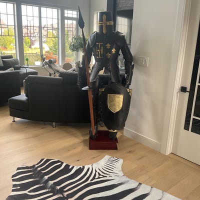 Medieval Armor Suit Legs Guard, Undead Knight Fighting Armor Suit ...