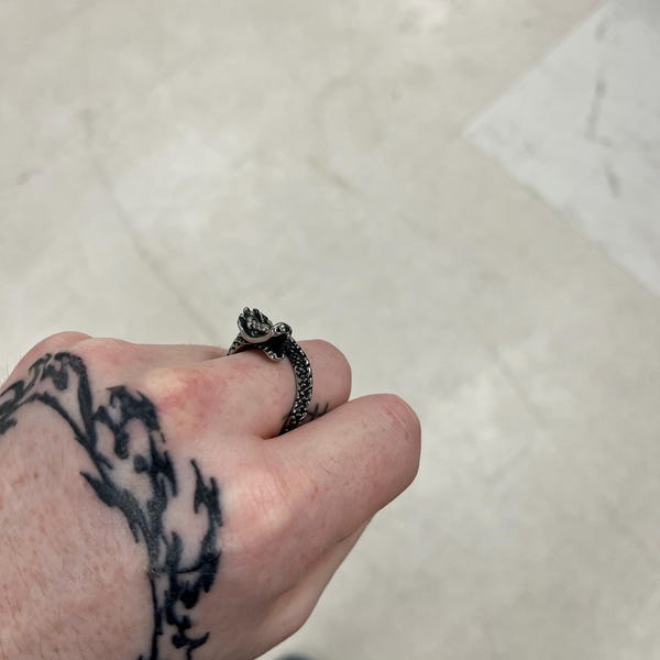 Gothic Runes Viking Engraved Ring, Dimple Encaved Pattern Ring, Black ...