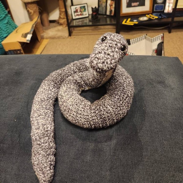 Ball Python Amigurumi Crochet Pattern, Betty the Realistic Plush Snake ...