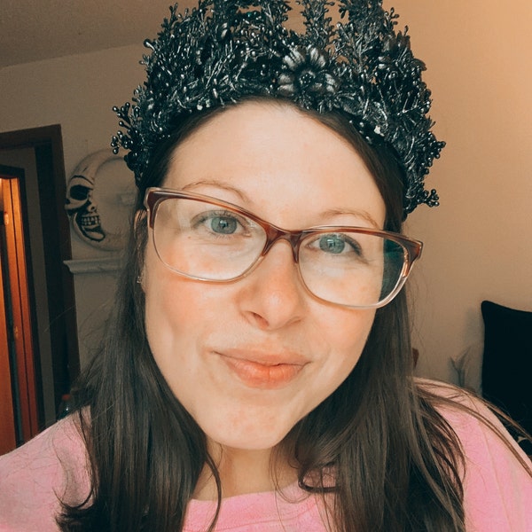 Black Flower Crown: Evil Queen Tiara, Halloween Wedding - Etsy