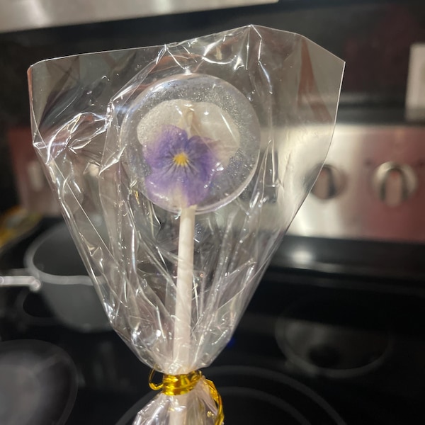 Homemade Real Flower Lollipops | Sugar-free Isomalt Candy | Edible ...