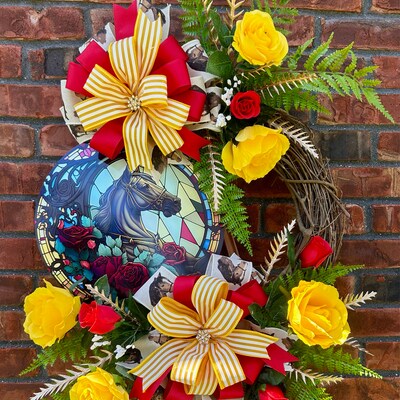 Round Faux Stained Glass Race Horse Wreath Sign, Metal Wreath Sign ...