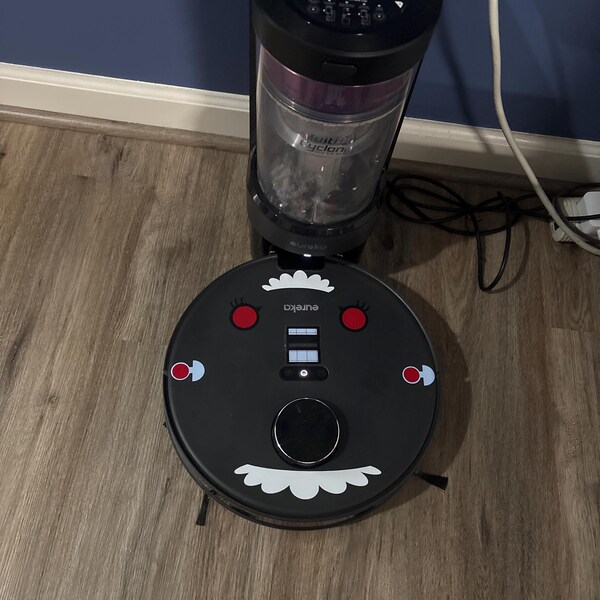 Original Deluxe Rosie the Robot Face Decals for Your Robotic Floor ...