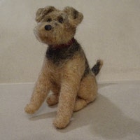 Needle Felt Giraffe Bookworm - Etsy UK