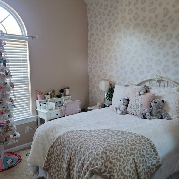 Custom Animal Print Peel and Stick Wallpaper, Removable Wallpaper ...