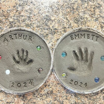 Colored DIY Stepping Stone Kit, Handprint Stepping Stone, Footprint ...