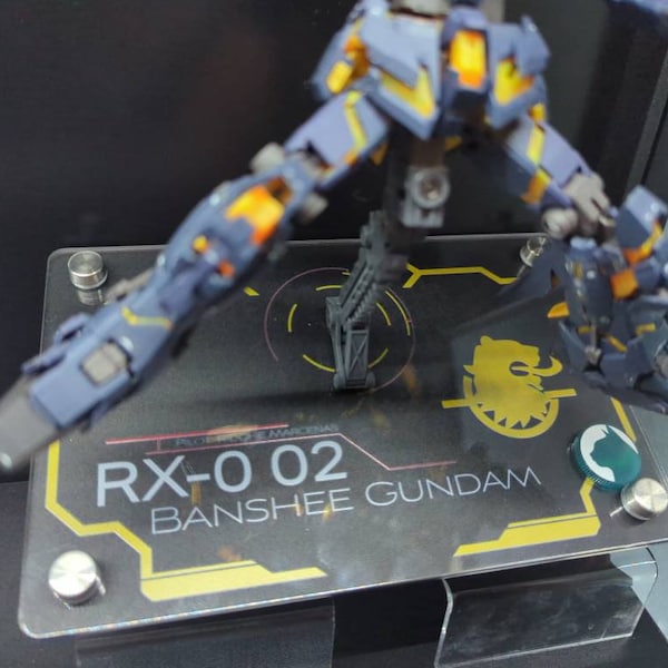Premium Large Gunpla Acrylic Display Base With Standoffs | 1/100 and 1/ ...