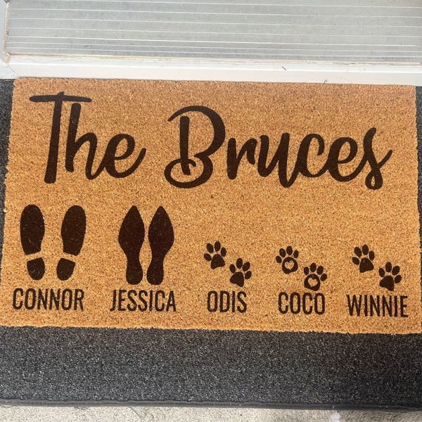 Custom Footprint Family & Pet Name Doormat, Custom Door Mat, Pet Owner ...