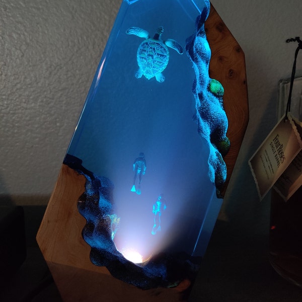 Sea Turtle & Couple Diver Night Light, Large Epoxy Resin Wood Table ...
