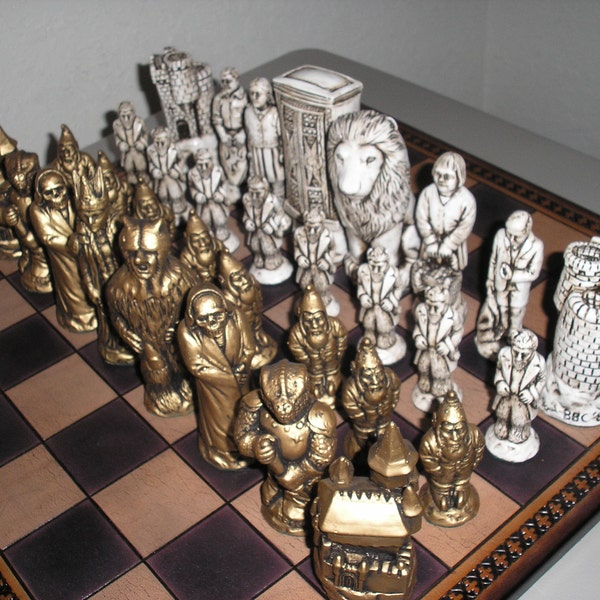 Narnia Chess Set - Handmade Chess Set - CS Lewis the Lion the Witch and ...