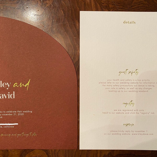 Double Arch Wedding Menus, Oval Menu Card, Guests Names on the Menus ...