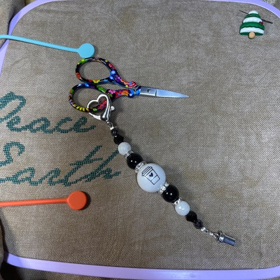 Halloween Cat and Candy Corn Beaded Scissor Fob Set - Etsy