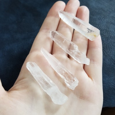 Clear Quartz Crystal Point Natural Raw Quartz Clear Quartz Points Small ...