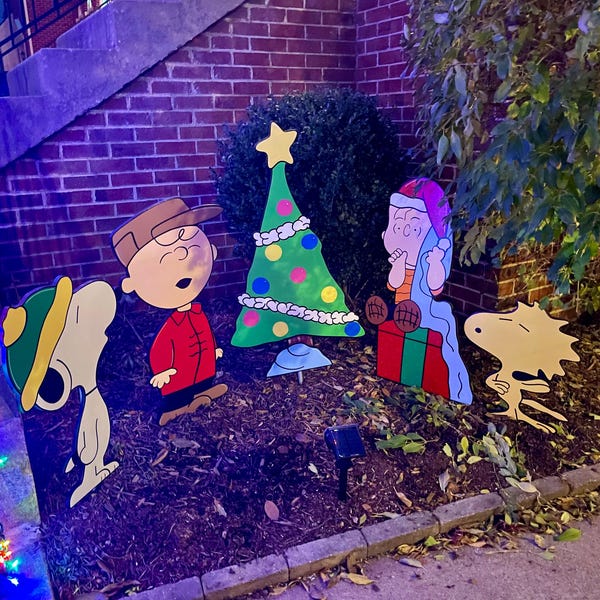 Snoopy With Sunflower Peanuts Yard Art - Etsy