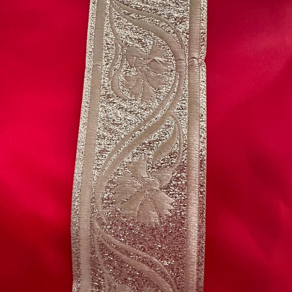 Pastel Pink Scalloped Embroidered Lace Double-sided Scalloped Lace ...