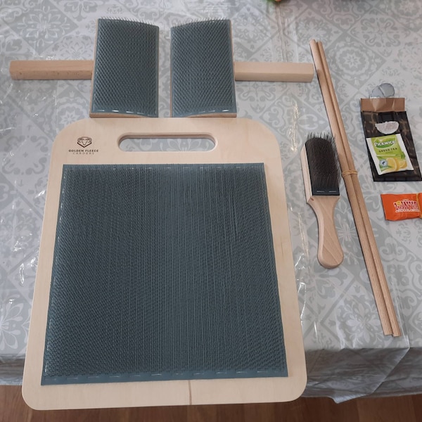 Carding, Blending Wool and Other Fibers: Hand Carders & Blending Board ...