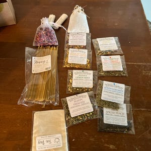 DIY Tea Kit Make Your Own Tea Blends Organic Teas and Herbs With Tea ...