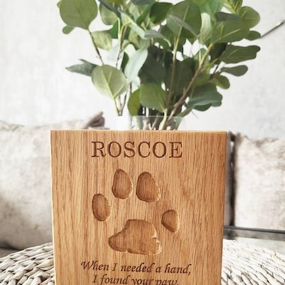 Engraved Wood Paw Print Sign, Sentimental Personalised Dog Keepsake ...