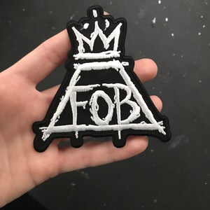 FALL OUT BOY Crown Patch Embroidered Rock Band Patch Applique Craft ...