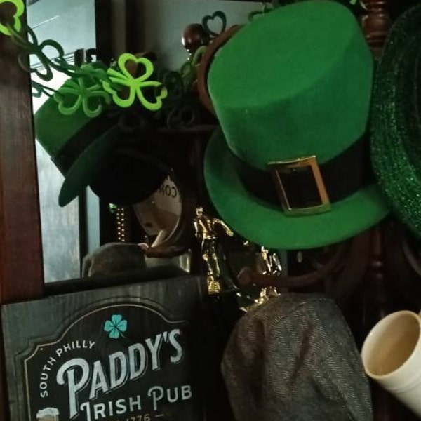 The Burrow Sign Wizardly Fan Art - Etsy