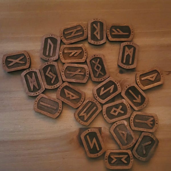 Wooden Runic Set, 25 Pcs With Velvet Pouch | Wood Runes Elder Futhark ...