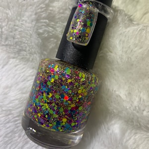 Shattered Opal Opalescent, Iridescent, Pastel Rainbows, Glitter Nail ...