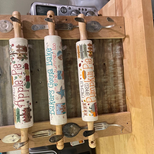 1 to 10 Rolling Pin Wall Rack Hanger Assorted Hooks Hangers Antique ...