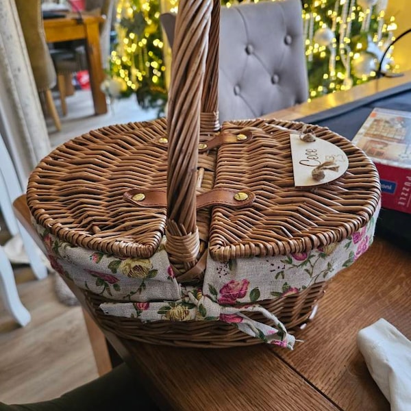 English Country Garden Gathering Basket, Garden Trug, Traditional ...