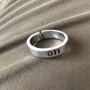 Do Me A Solid Regular Show Mordecai and Rigby Regular Show Keychain ...