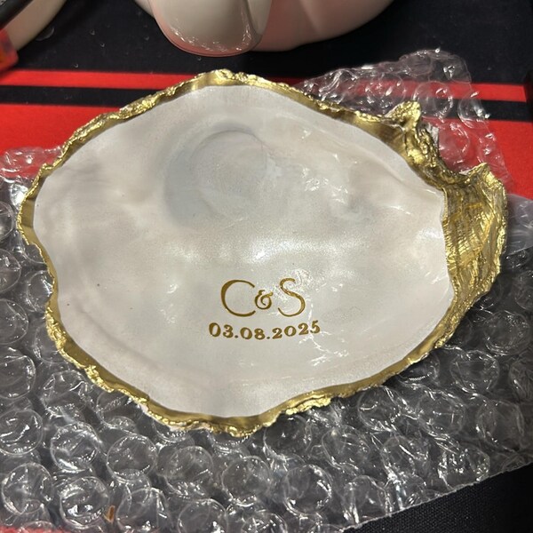 Personalized Oyster Jewelry Dish, Custom Wedding Gift, Trinket Dish ...