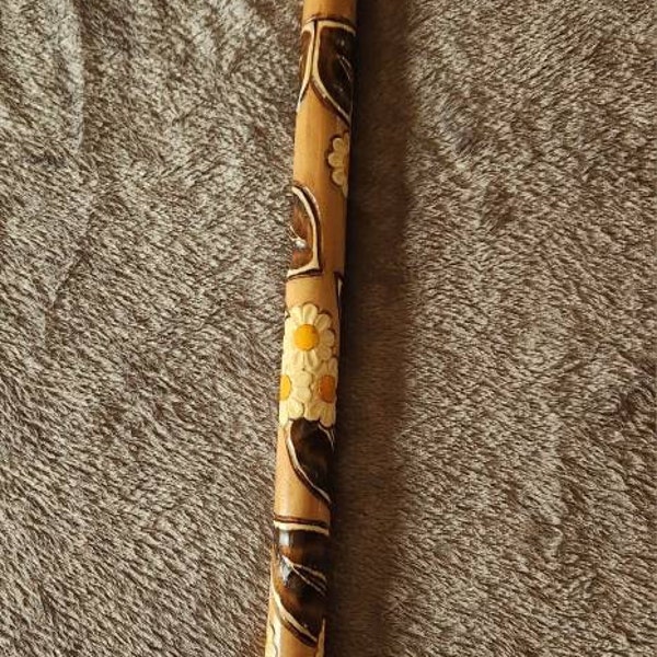Walking Cane for Ladies Chamomile Flower, Hand-carved Pretty Cane With ...