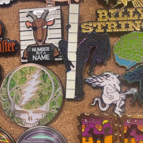 Midnight Gospel Clancy S. Thompson Pin. V2 Hunter S. Thompson Crossover ...