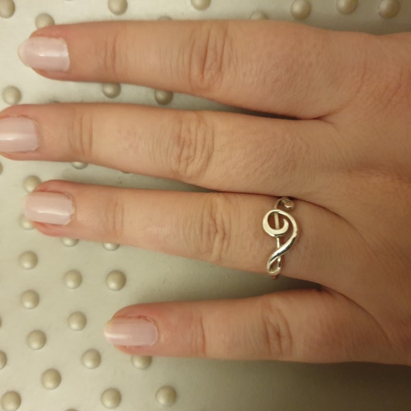 Treble Clef Ring, Sterling Silver Music Note Ring, Gift for Music Lover ...