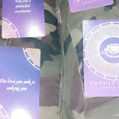 The Intuition Oracle Deck 44-card Oracle Cards Purple and Gold Deck ...