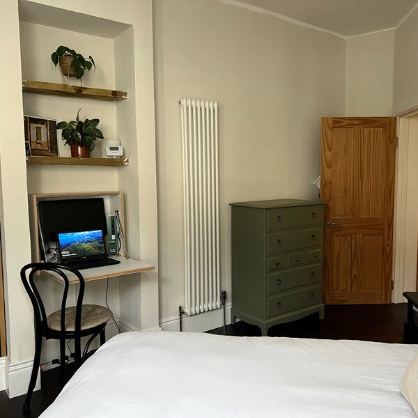 Stag Double Pedestal Mahogany Dressing Table With Stool, Stag Vanity ...