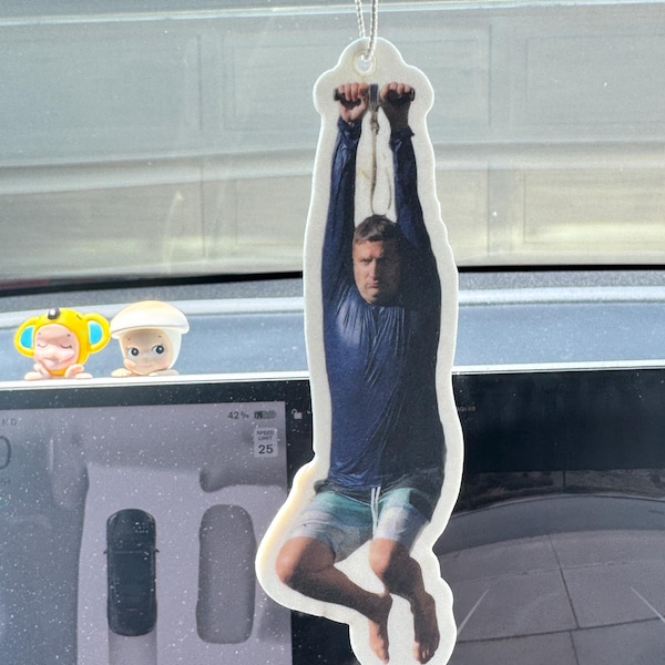 Feed Eggs Egg I Think You Should Leave With Tim Robinson Eggman Game ...