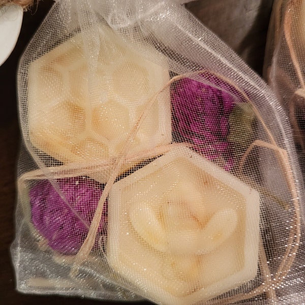 Honeycomb Mini Bee Soap Favors, Baby Shower Favors, Bee Baby, Bee ...